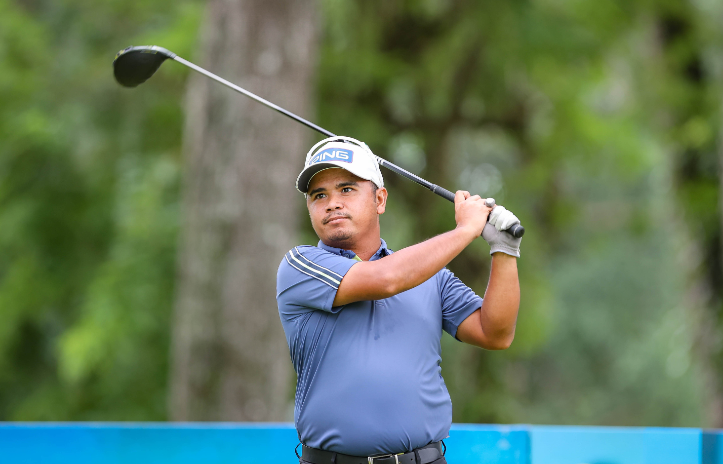 Zaragosa Storms Ahead In Brutal Weather As Rain Halts Play Pgt